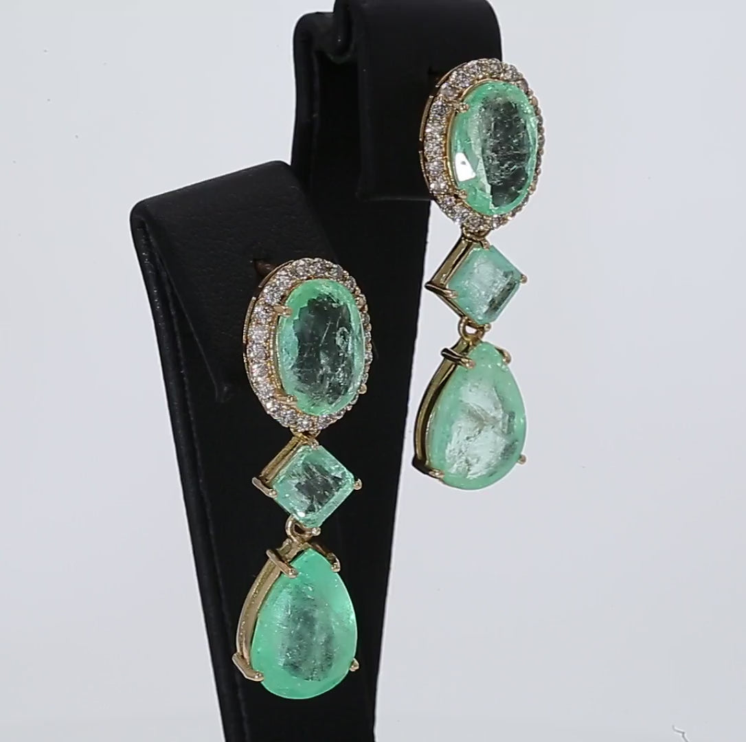 Colombian Emerald Earrings (1 pair): 16.7 ct tw Emeralds, 0.7 ct tw Di ...